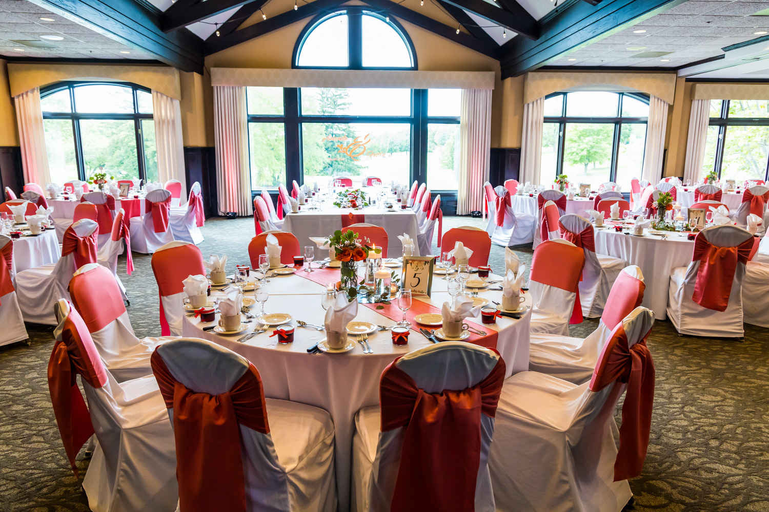 Weddings And Ceremonies - Bartlett Hills Golf Club Banquet Hall